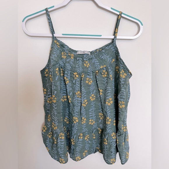 Ces Femme | Tops | Cottagecore Floral Tank Top Casual Cute Runs Big ...